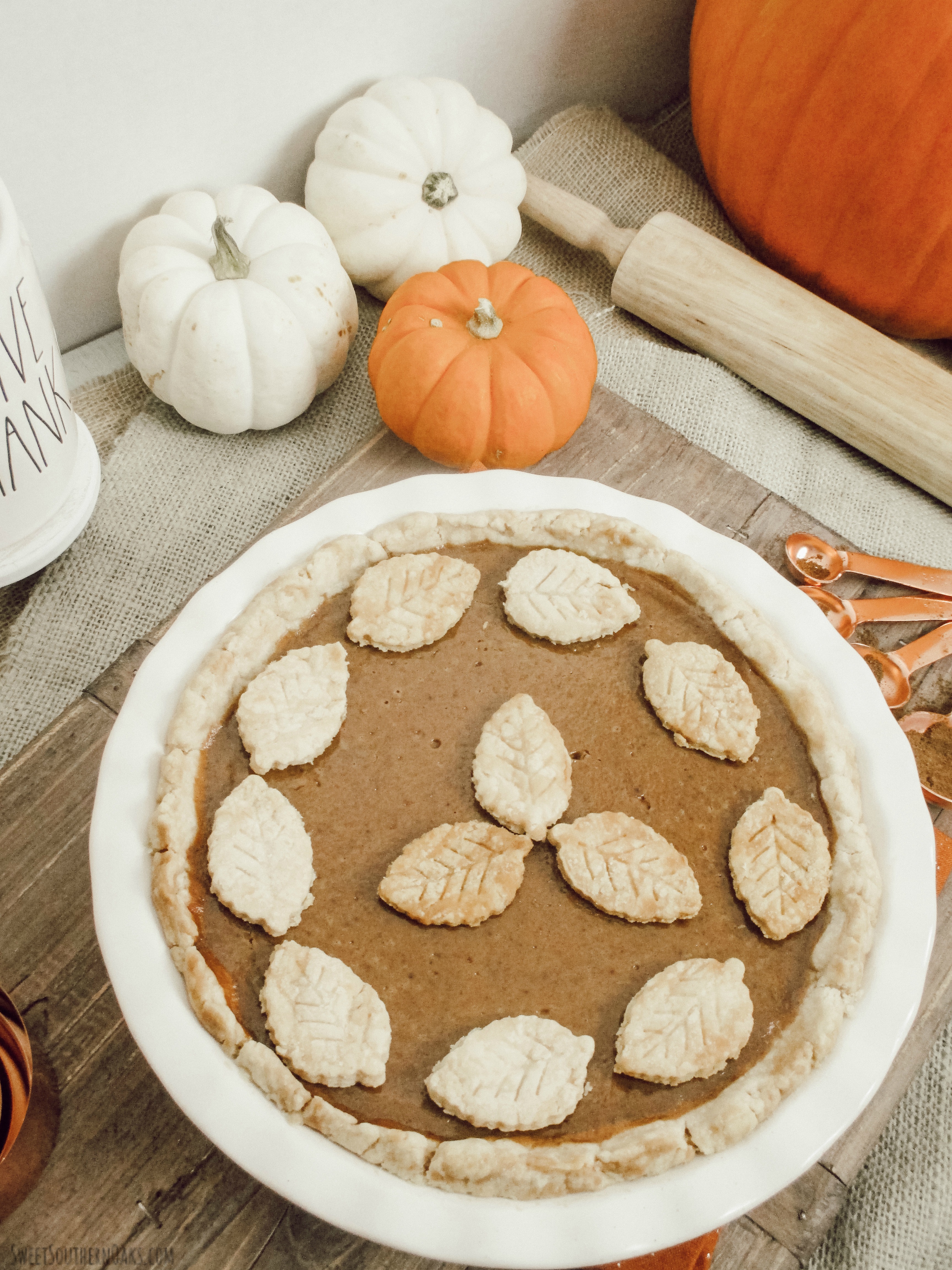 Grandma Patricia's Famous Pumpkin Pie - Sweet Southern Oaks